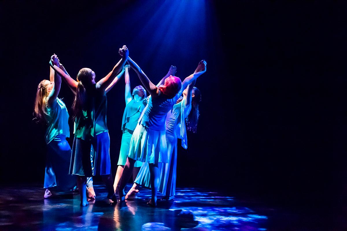 Dance in Performance 2016 | Department of Theatre and Dance ...