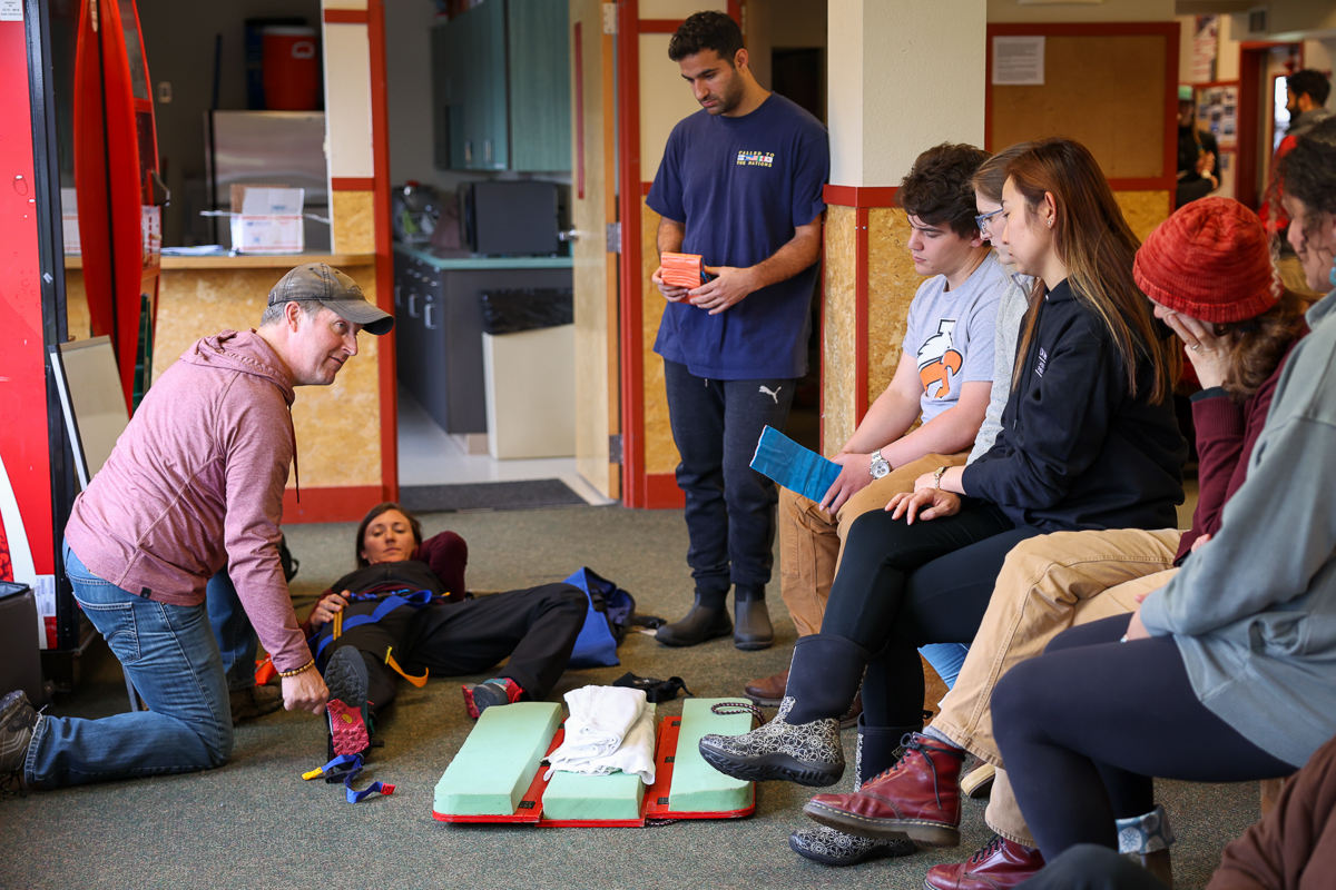 WWAMI Wilderness Medicine Retreat Fosters Team Building and Readies Med ...